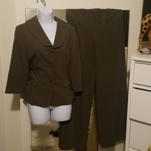 Max Studio | Jeans | Pant Suit By Max Studio | Poshmark